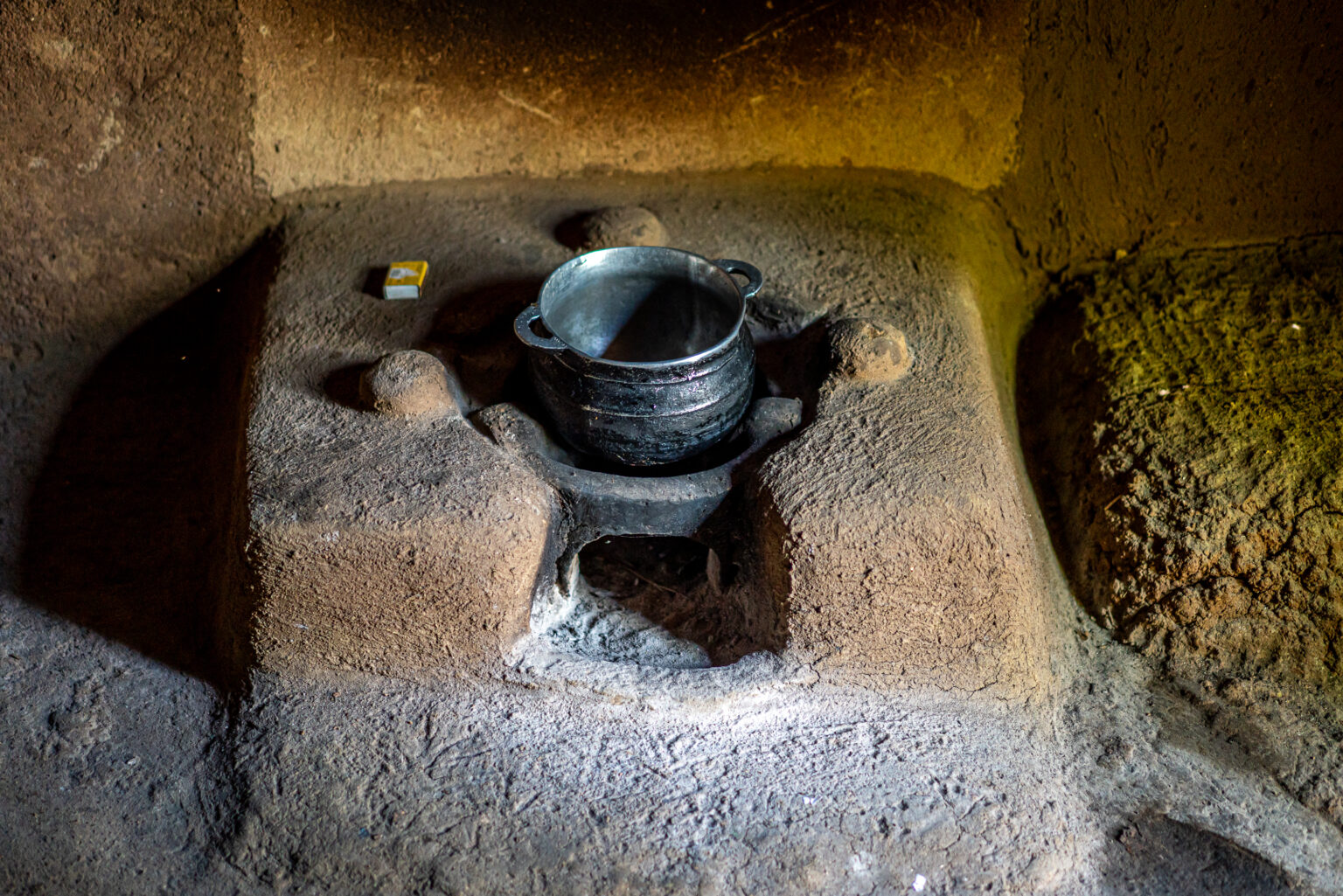 HOME MADE ENERGY SAVING JIKO. – SANI KENYA